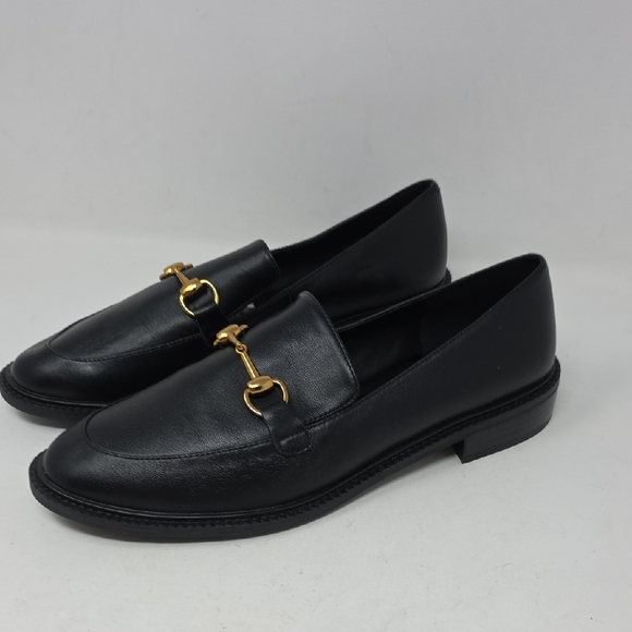 Lisa Vicky | Shoes | Lisa Vicky Zany Black And Gold Leather Loafers ...